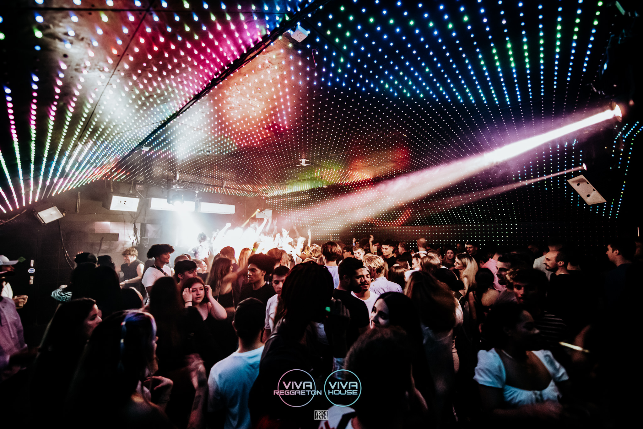 Viva Reggaeton @ Lightbox | Latinolife